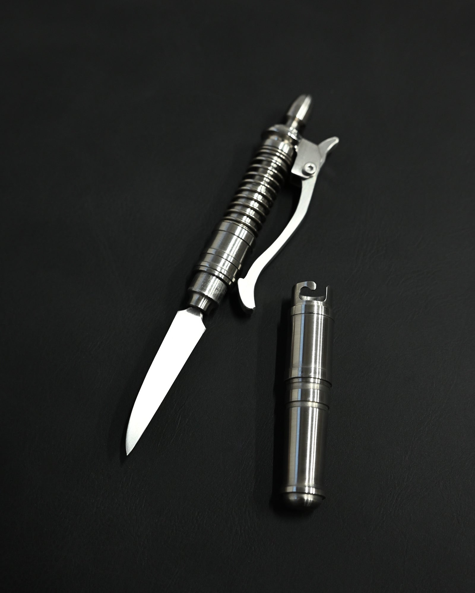 Hidetoshi Nakayama “Bolt-Action Tactical Knife” — A Fusion of Pen Mech ...